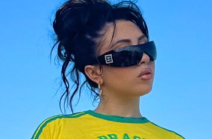 Kali Uchis Flaunts 🔥 Abs And Underboob In A Cut-Out Bodysuit On IG 👀